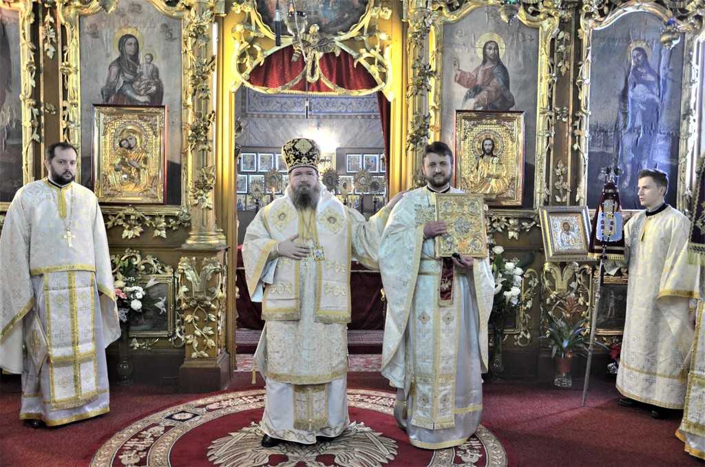 Oradea | PS Sofronie a instalat un nou slujitor în Parohia Velența I ...