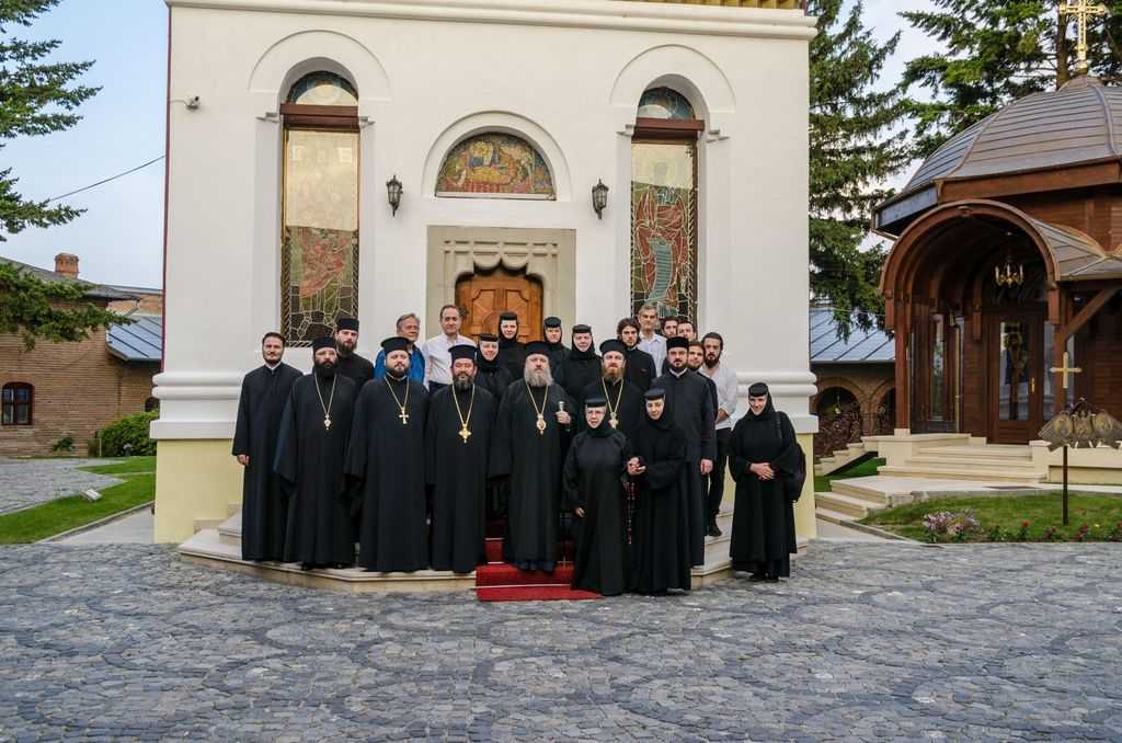 Simpozion dedicat Patriarhului Justinian Marina la Mănăstirea Plumbuita ...