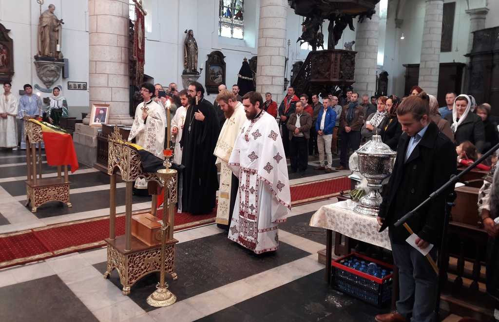 Pruncii sunt binecuvântarea familiei, a spus IPS Iosif - Basilica.ro