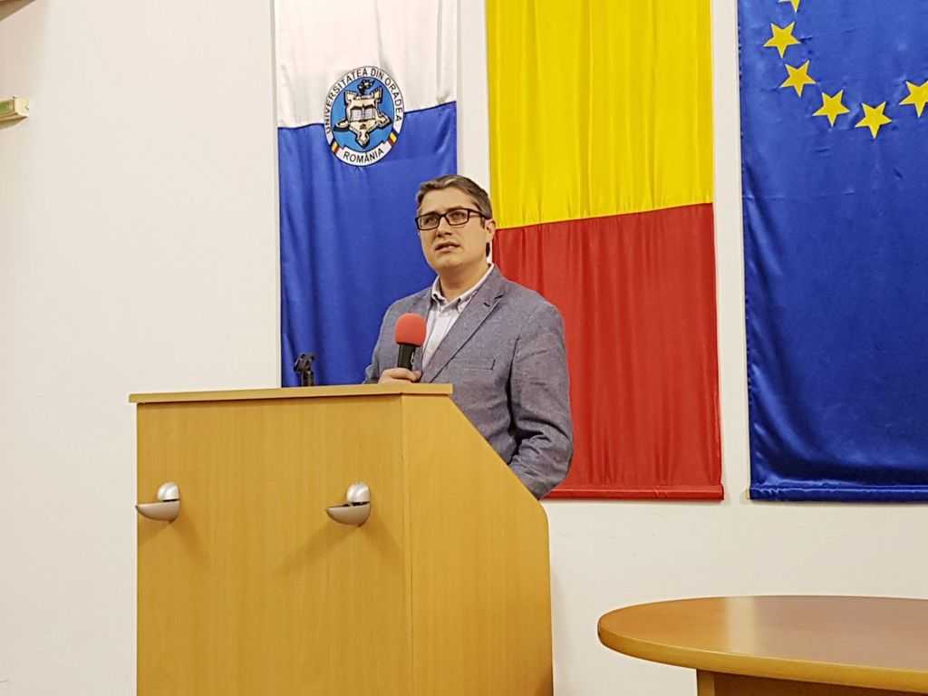 Universitatea din Oradea | Istoricul Adrian Nicolae Petcu a evocat ...