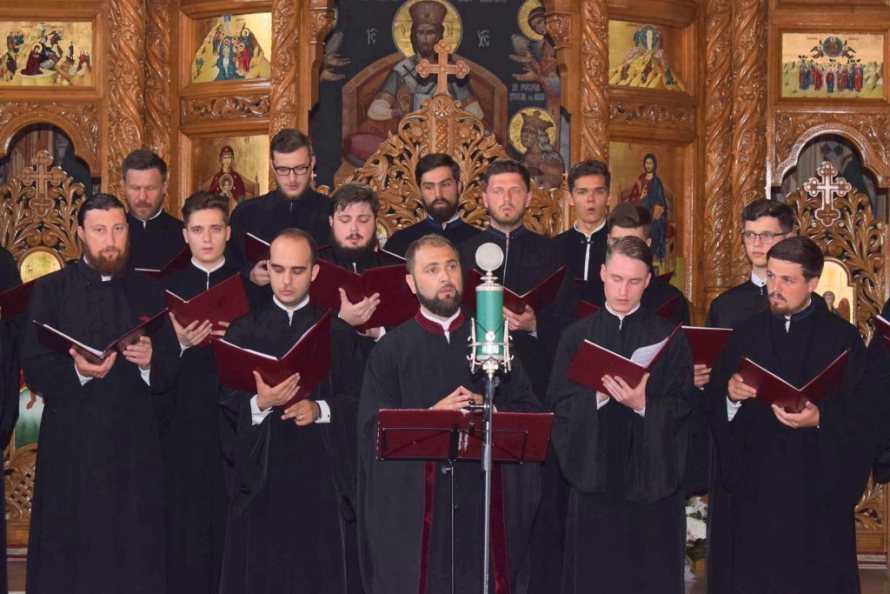 Tronos a susţinut un concert dedicat Centenarului Marii Uniri (VIDEO ...