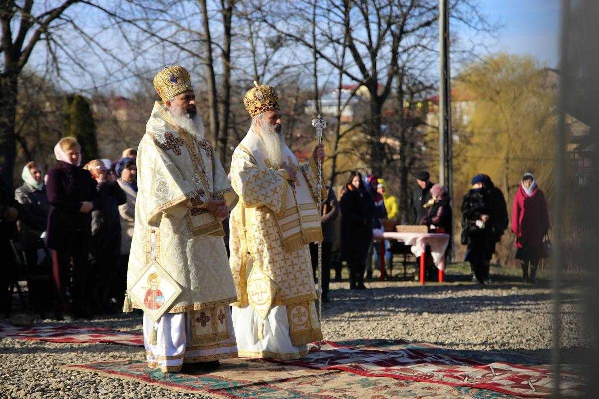 Ion Inculeț, pomenit de doi ierarhi la ctitoria sa de lângă Iași, la ...