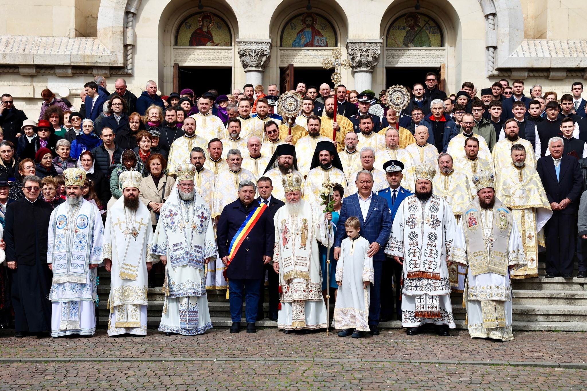 Mitropolia Clujului a aniversat 18 ani de la înființare - Basilica.ro