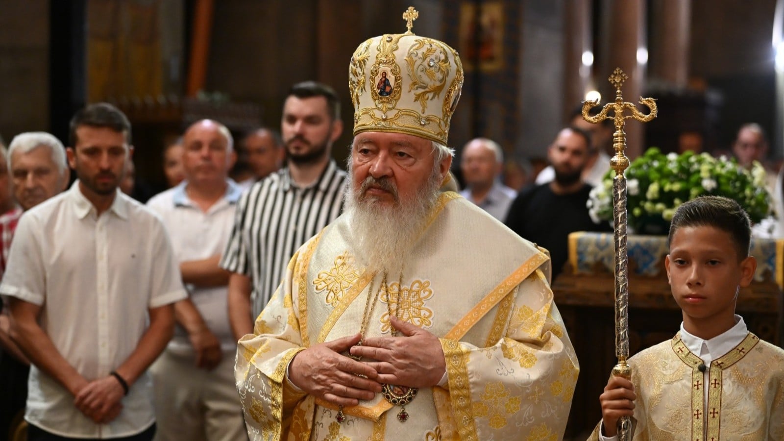 IPS Andrei: Cinci pâini și doi pești au săturat cinci mii de bărbați ...