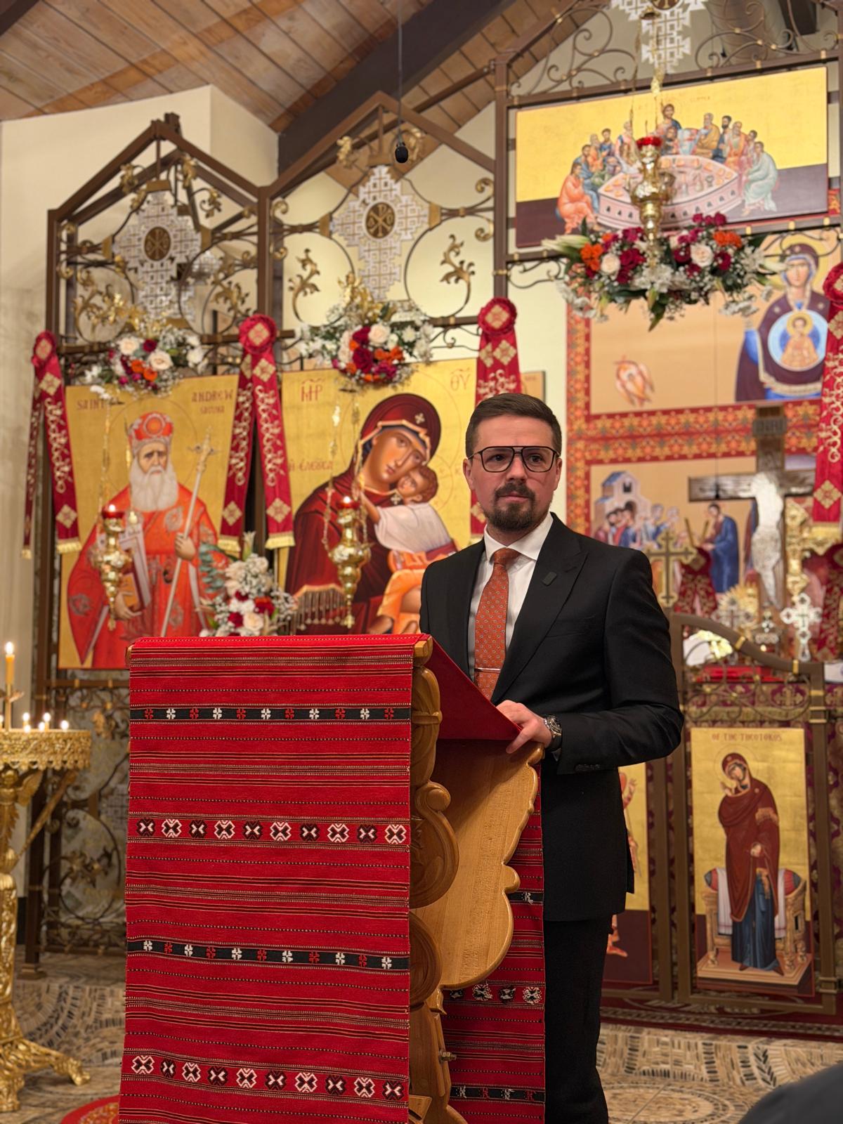 Corul Anastasios și dr. Iustinian Simion au călătorit 9.600 de km ...