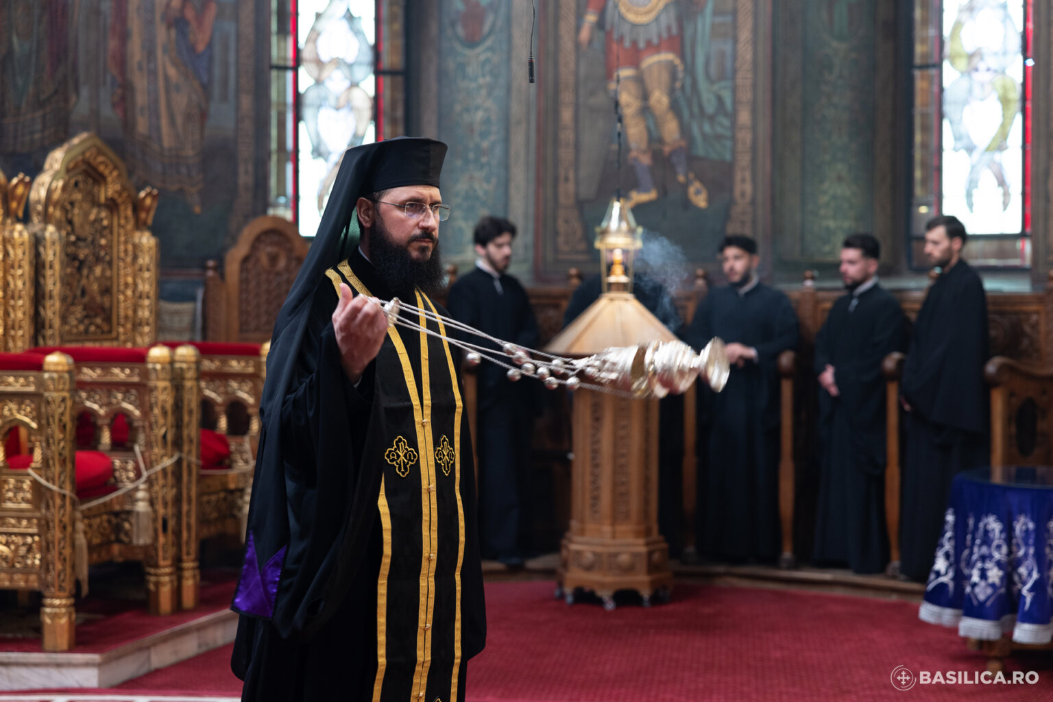 FOTO: Slujba Deniei din Sfânta și Marea Joi la Patriarhia Română (2026 ...